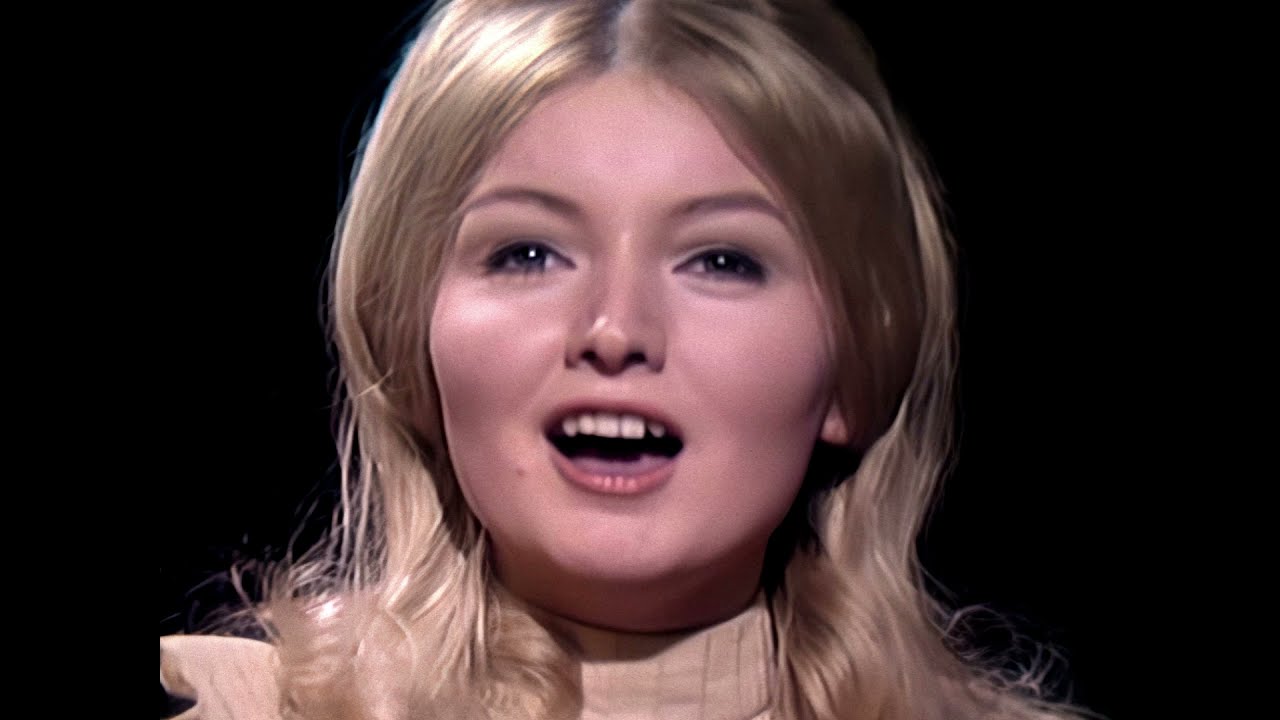 Mary Hopkin’s ‘Those Were the Days’ – A Nostalgic Anthem That Defined ...
